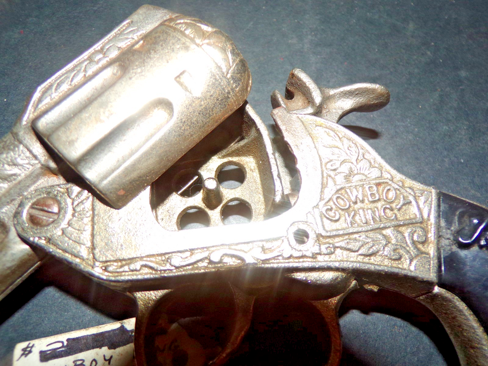 Vintage Stevens "COWBOY KING" Cast Iron Cap Gun Cowboy Grips Nice Works ...