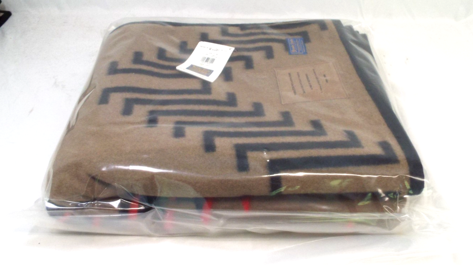 Pendleton Beaver State Potlatch Wool Blanket 64" x 80" New In Box Tags ...