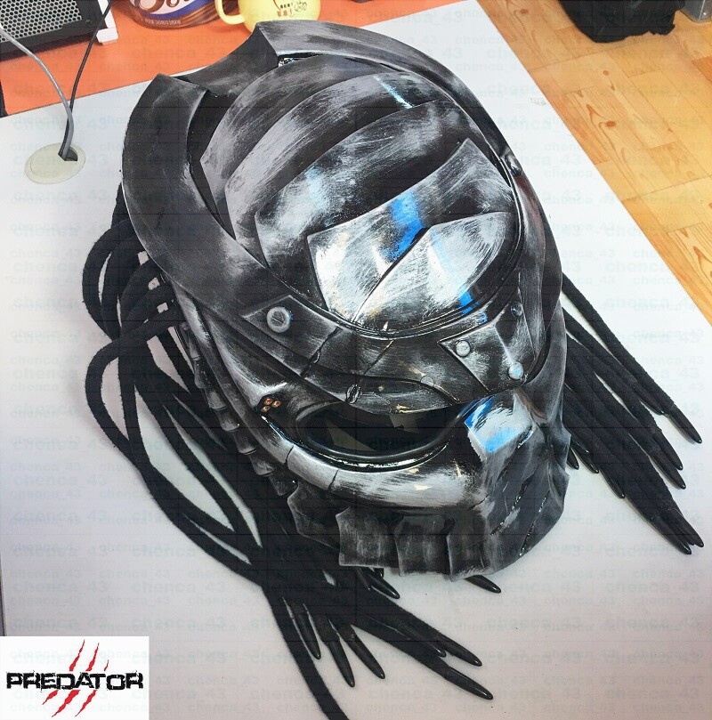 Hand-painted Alien vs. Predator Full Face Mask FRP Motorcycle Helmet ...