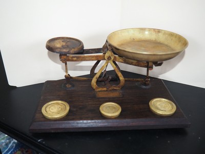 Scales - Antique Howe Scale