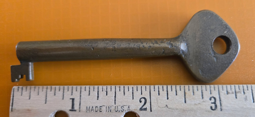 Vintage Unmarked Brass Hollow Barrel Skeleton Key Locks Decor | eBay