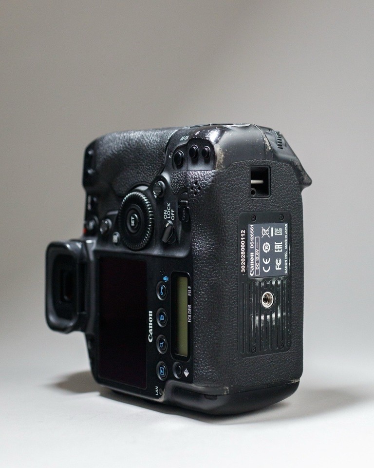 Canon EOS 1DX 1D X Mark II 20.2 MP Camera - 184k Clicks + 128gb CFast ...