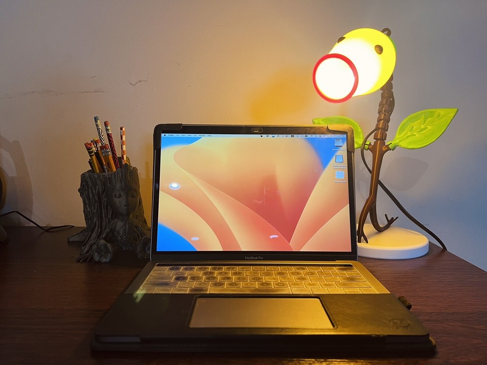 NEW 2026 - Pokémon Bellsprout Night Lamp Gift Idea - White Base | eBay