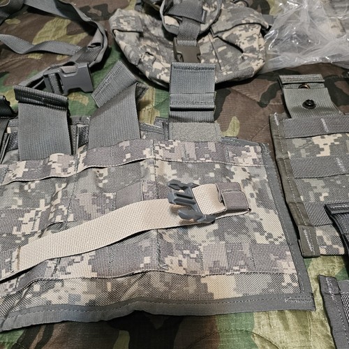 NEW USGI US ARMY Rifleman ACU Tactical Assault Panel TAP Molle Chest ...