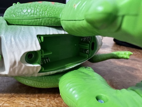 ZURU Robo Alive T-Rex Green Dinosaur Robotic Walking Roaring Tested ...