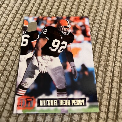1994 Stadium Club Members Only Parallel Football Card #215 Michael Dean ...