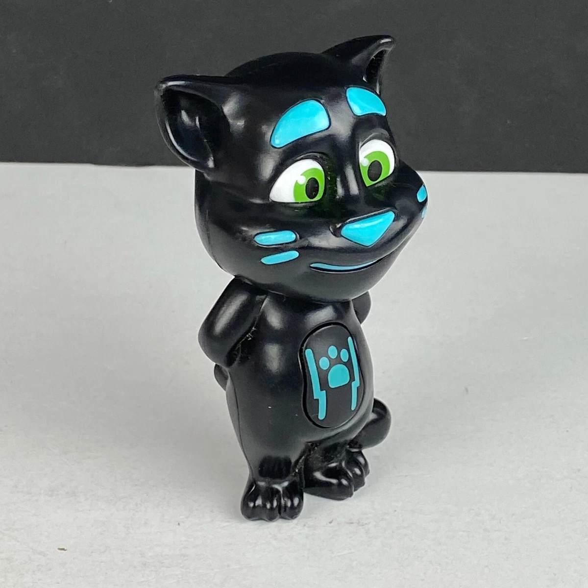 Talking Tom 2 Eyes