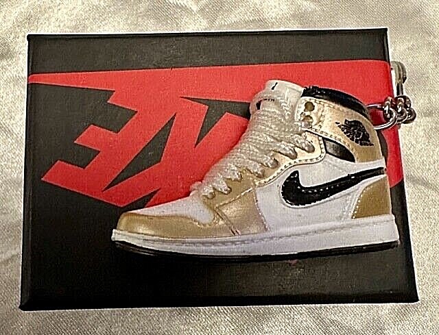 Mini Nike Keyring Sneakers 🔥3D Jordan 1 keychain Trainer Sports Shoe ...