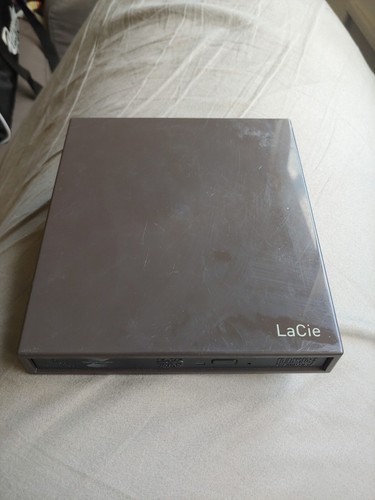 LaCie PSU2 USB 2.0 Portable External DVD+-RW Drive Design by Sam Hecht ...