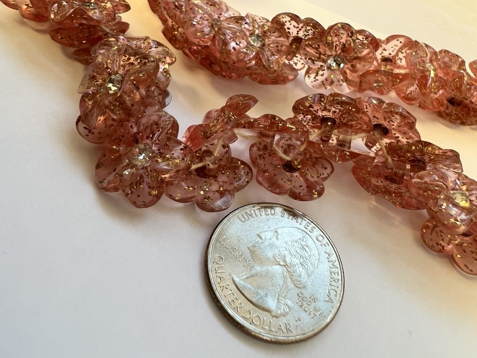 18MM VINTAGE AUSTRIAN PLEXI PINK TINSEL FLOWER WITH RHINESTONE BUTTONS ...