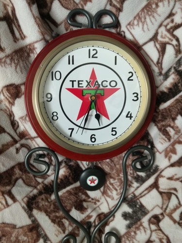 VINTAGE STYLE TEXACO WALL CLOCK W/ PENDULUM ARTS & CRAFT | eBay