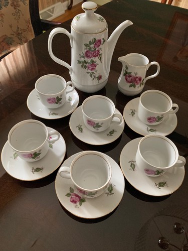 VTG KAHLA PORCELAIN TEA/DEMITASSE COFFEE SET! Roses, 14 Pc GDR EAST ...
