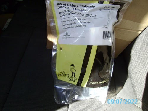 NVENT Caddy ERICO CJ6 Colorado Jim Cable Support Clip (bag of 10 ...