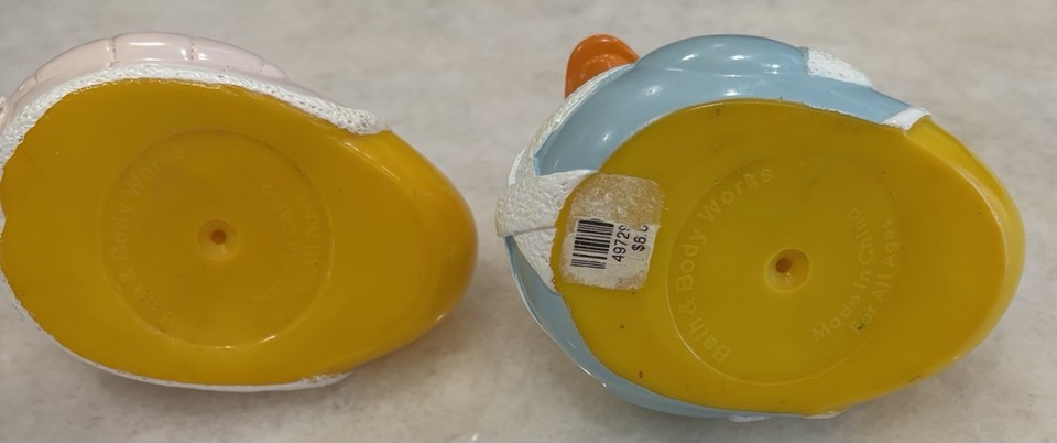 A+ Set 2 Bath Body Works Rubber Ducks Spa Robe + Ear Muffs 4x4.5 Never ...