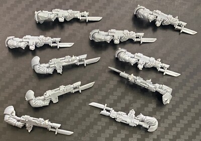 warhammer 40k - x10 Right handed Imperial guard lasguns (bayonets ...