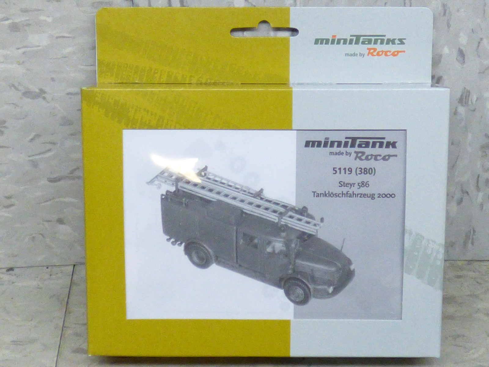 Roco Minitanks (NEW) 1/87 Modern West German Steyr 586 Fire Truck Lot ...