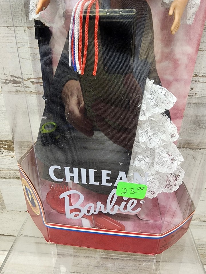 1997 Mattel Chilean Barbie “Dolls of the World” Collectors Edition ...