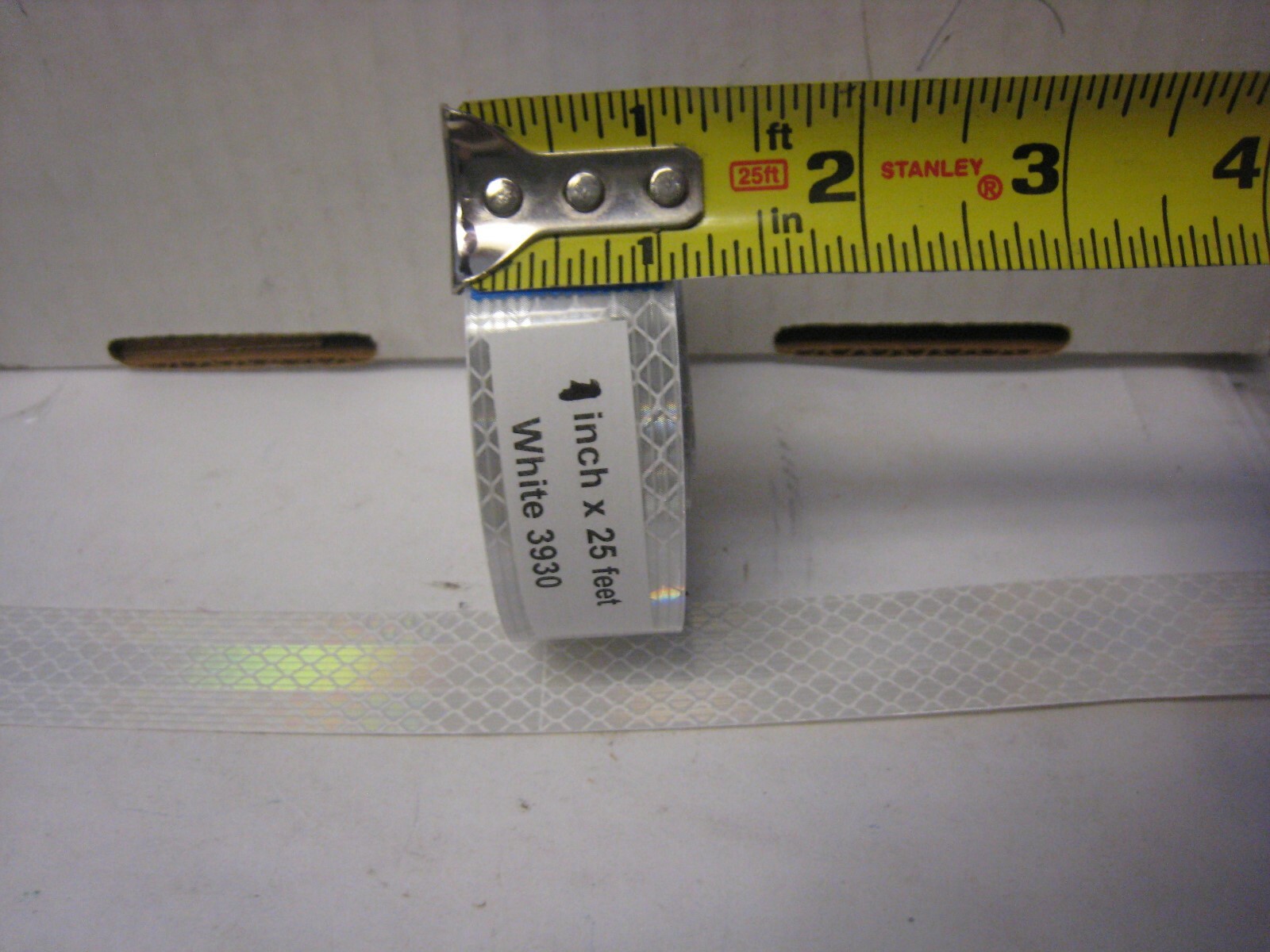 3M White 3930 High Intensity Prismatic Reflective Tape 1" X 25 feet | eBay