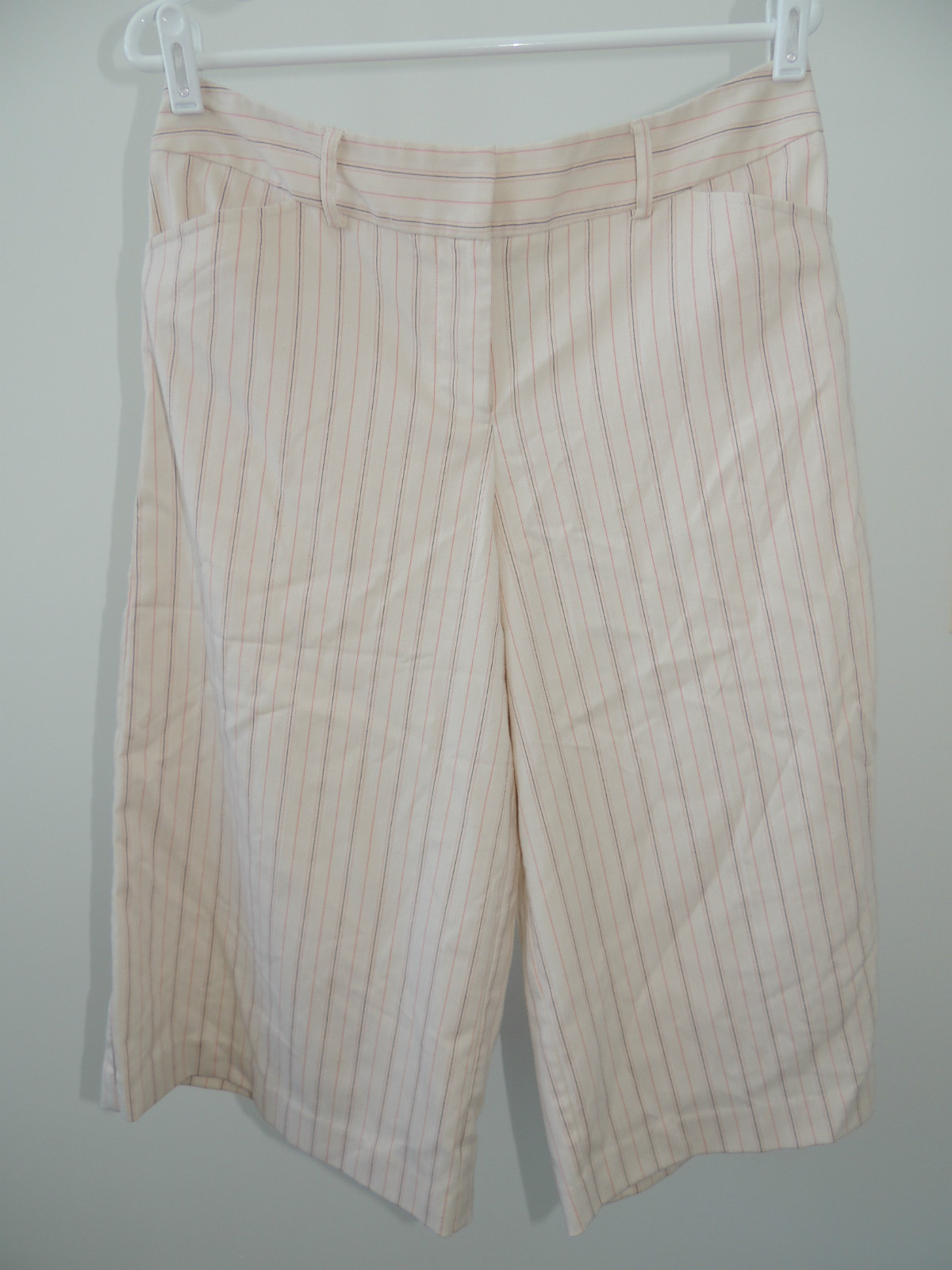 Womens Size 10 * PIERRE CARDIN * Pin-Striped Stretch Capris / Coolots T ...