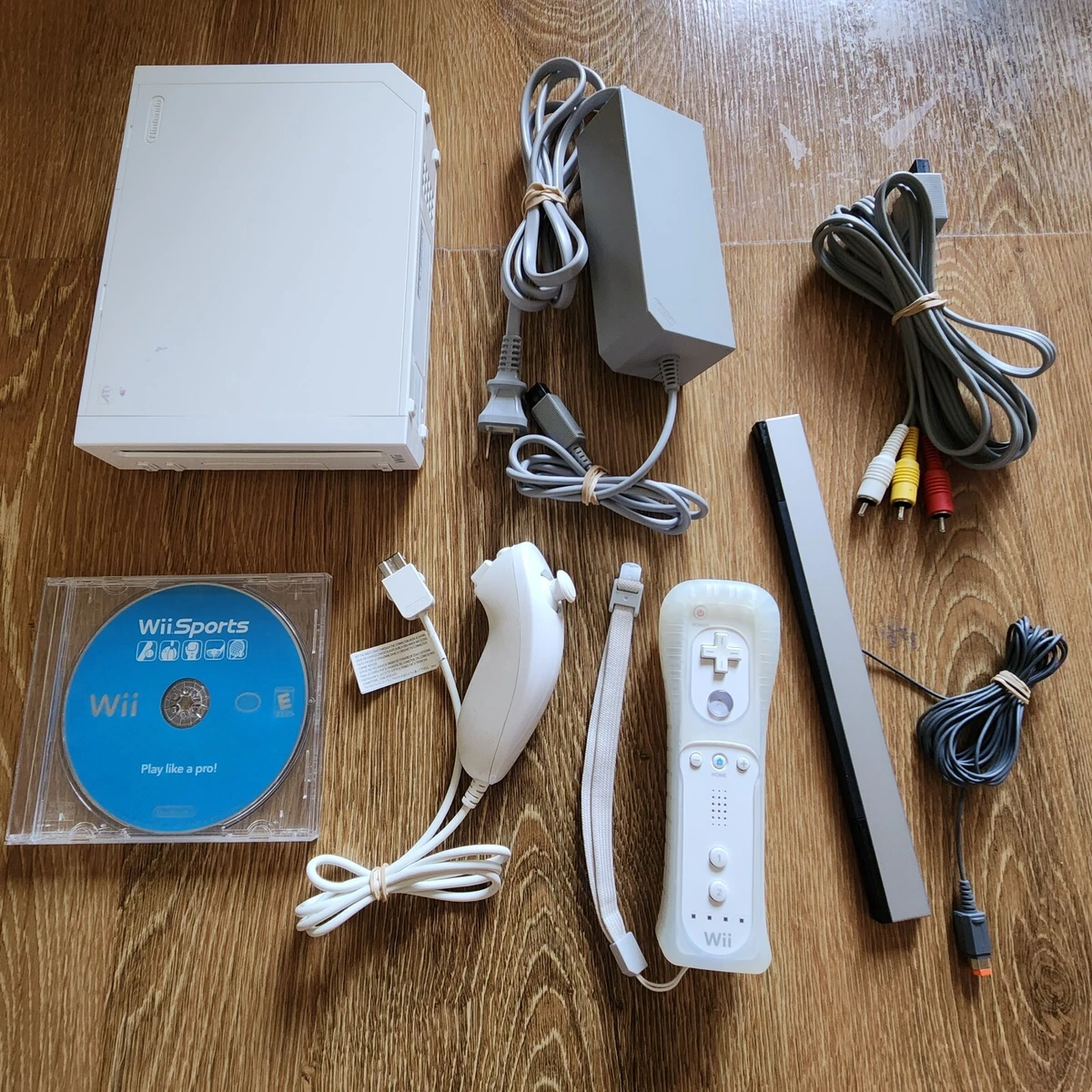 Used Nintendo Wii Console