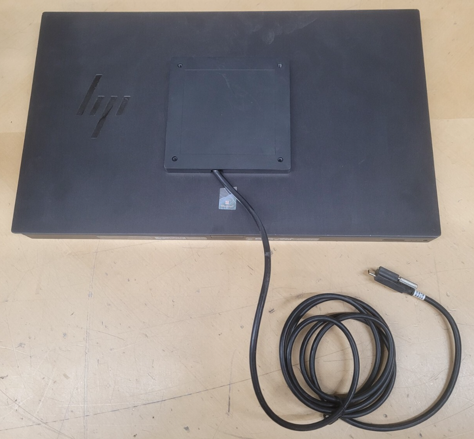 HP Engage One Pro TPC-1047-15, HP Advanced Fanless Hub TPC-1049-D ...
