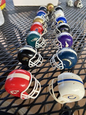 Lot Of 15 NFL Micro Mini Football Helmets Assorted Vending/Gumball ...