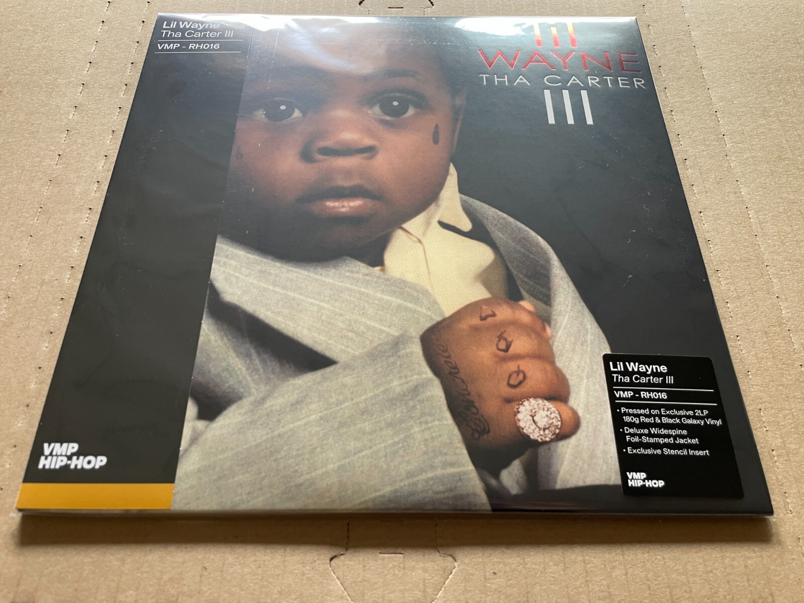 Tha Carter Iii Deluxe