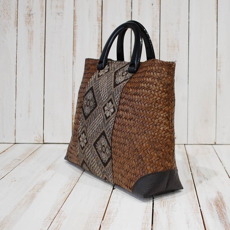 Japanese Basket Bag Oshima Tsumugi Kimono Fabric Seagrass Tote Handmade ...
