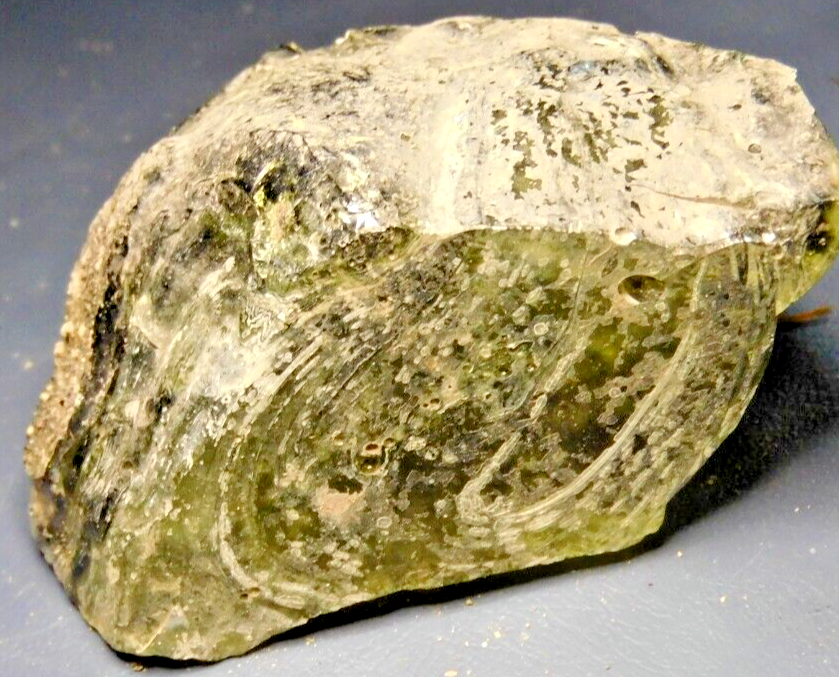 9.6oz Greenish Partially Transparent Silver Speckles Cullet Recycled ...