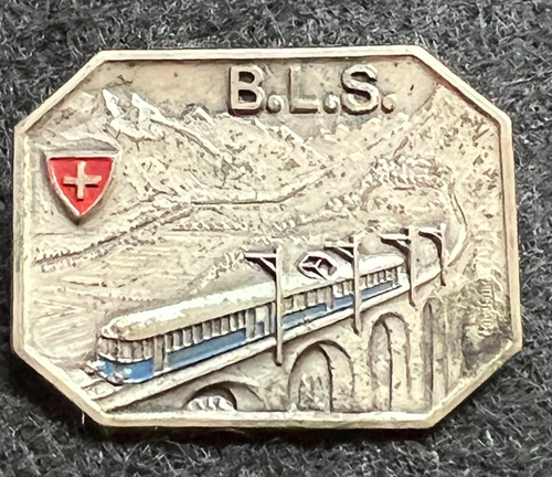 VINTAGE BERN LOTCHBERG SIMPLON RAILWAY (BLS SWISS RAILWAY CO.) PIN ...