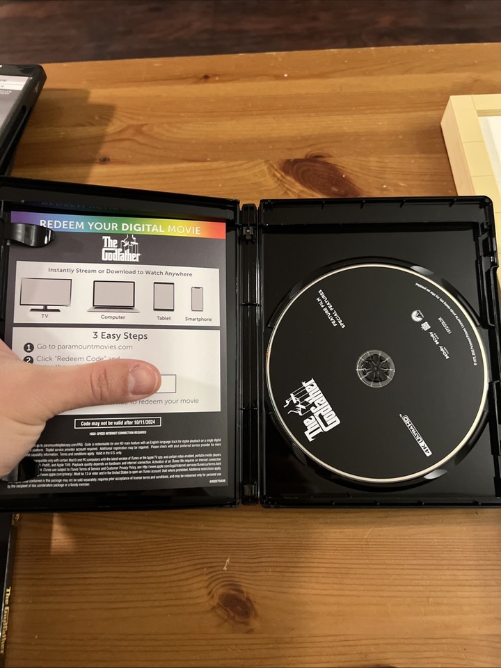 4k Movie Lot W/ Codes The Lighthouse Arrow Black Panther Godfather ...