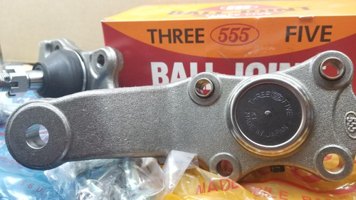 SANKEI 555 Front Lower Ball Joints Made in JP 2 Pieces For Toyota ...