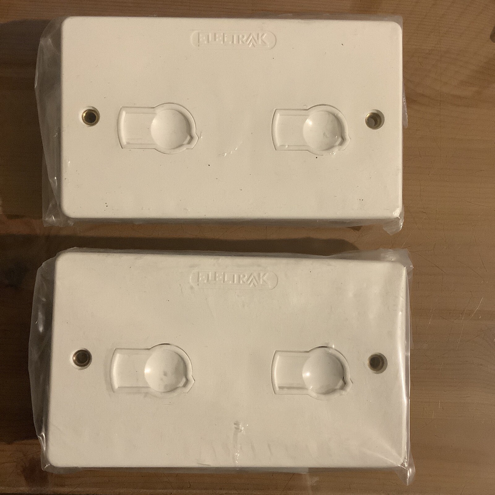 Electrak White Double Electrical Socket Outlet AZ0010 Epos Including ...