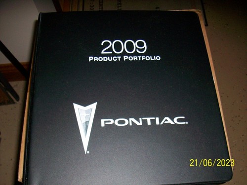 2009 PONTIAC Dealer Album Product portfolio fact data book G8 (no gxp ...
