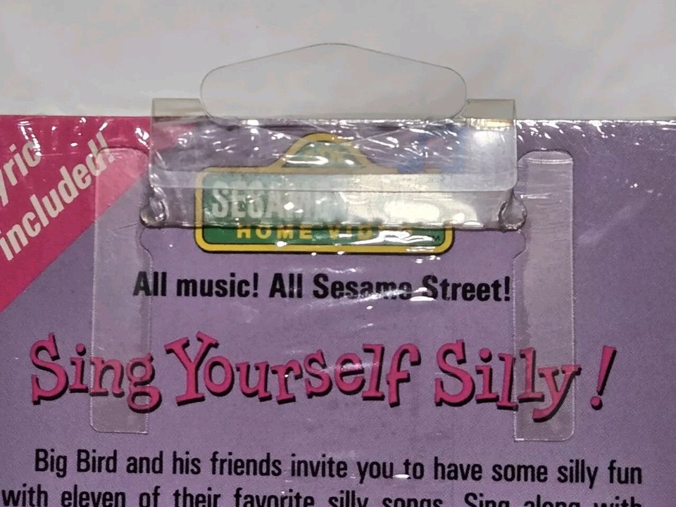 Sesame Songs Home Video: Sing Yourself Silly! VHS (1990) -- NEW! HANG ...