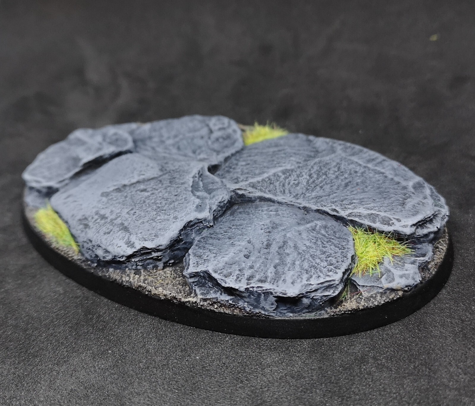 105mm x 70mm oval resin base Rock Stone Slate for Warhammer 40k AoS ...