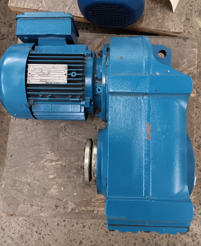 SEW-EURODRIVE DFT90L4 MOTOR 2 HP W/ FH77DT90L4 Gear Reducer 66.27 Ratio ...