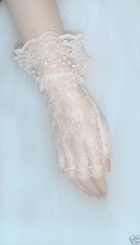 Fingerless Short Lace Wrist Ruffle Gloves Civil War+80s Finger Less ...