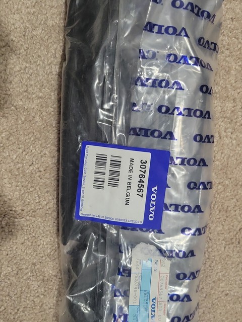 Genuine Volvo Air Guide 30764567 for sale online | eBay