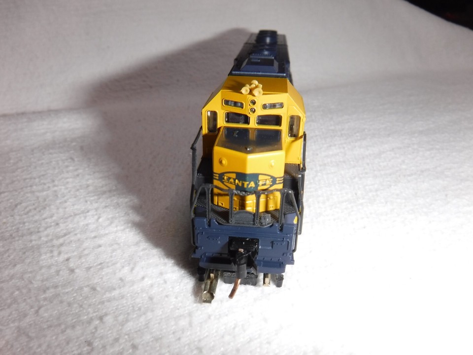 N Scale Kato EMD SD45, Santa Fe AT&SF #5300, 176-311, DC Version | eBay