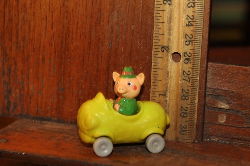1994 Richard Scarry Busy World Frumble Pig in Car | eBay