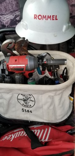 Aerial Oval Bucket 15 Pockets With Hooks Klein Tools 5144 for sale ...