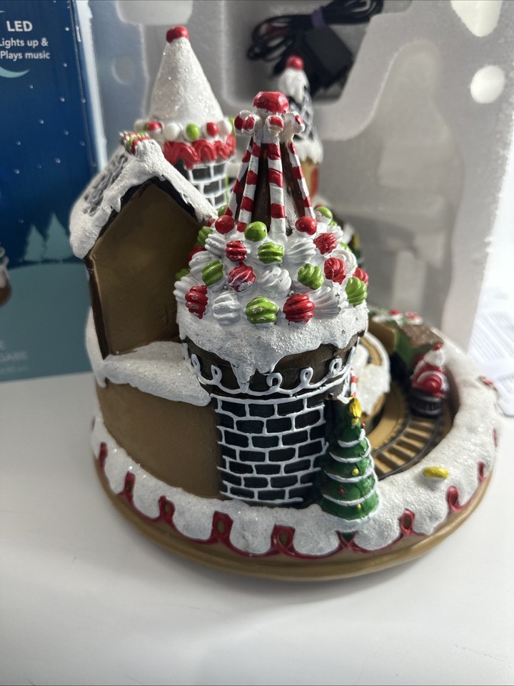 Carole Towne Collection Gabe's Gingerbread House #4950829 | eBay