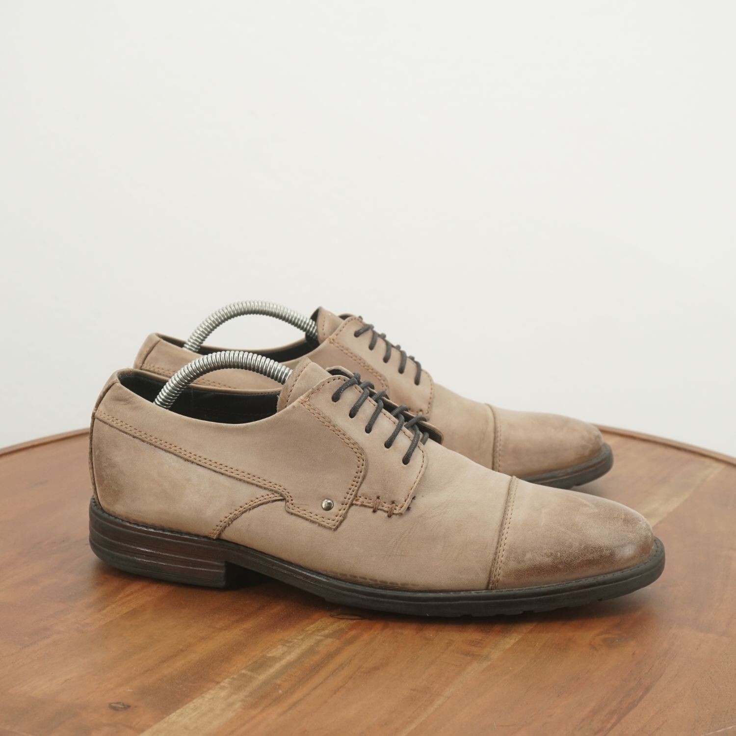 Clarks Mens Denton Oxfords Dress Shoes Cap Toe Beige Leather Burnished ...