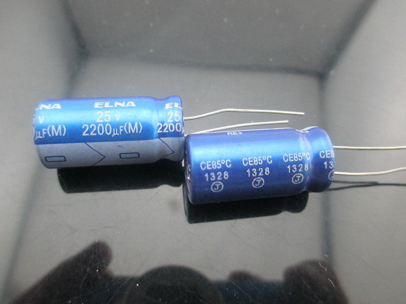10pcs Japan ELNA RE3 2200UF 25V 2200mfd Audio Capacitor 12.5x25mm | eBay