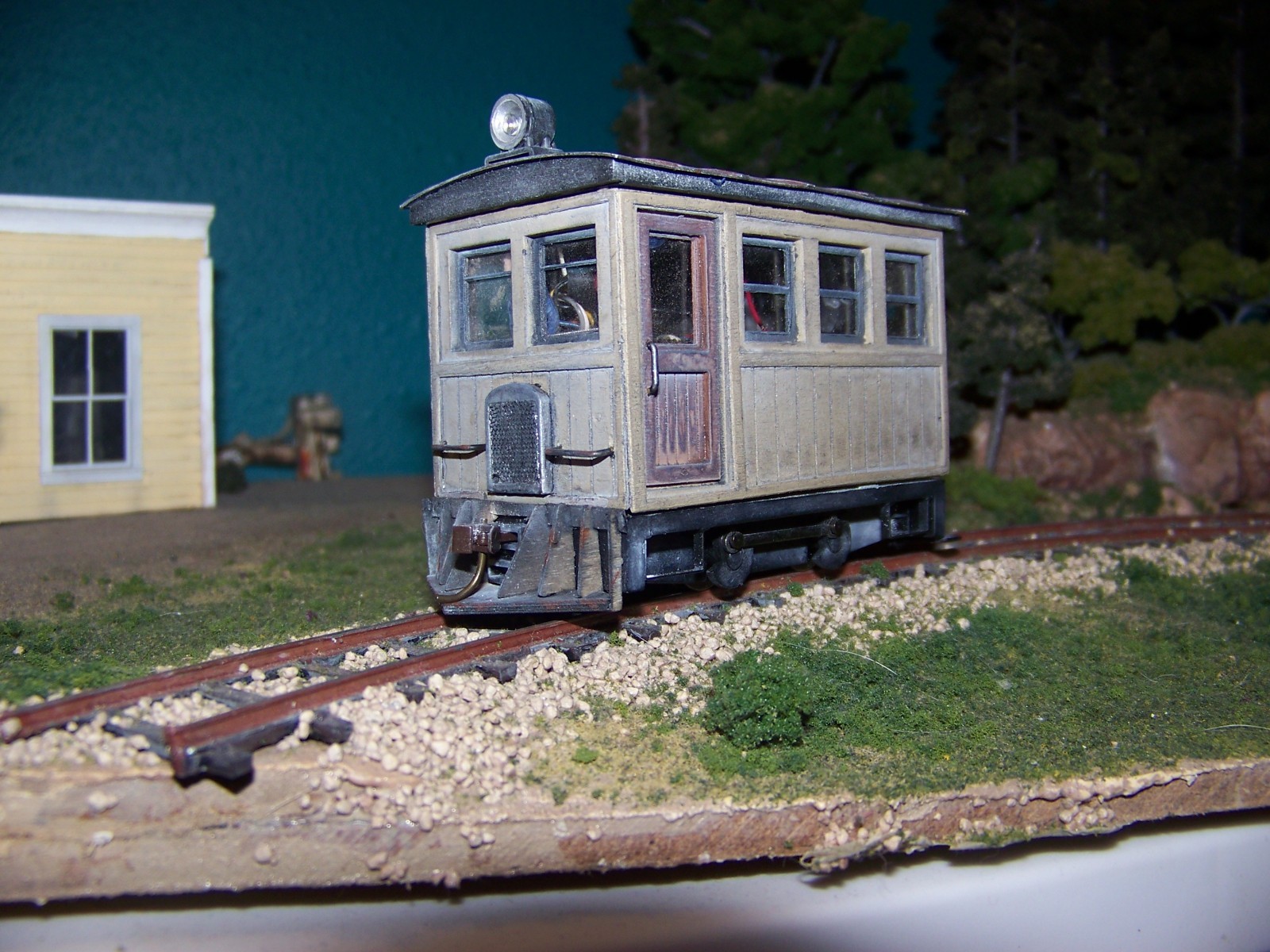 ON30 BOX CAB ,PASSENGER CAB KIT , FITS BACHMANN 0-4-0 SIDE ROD AS DONOR ...