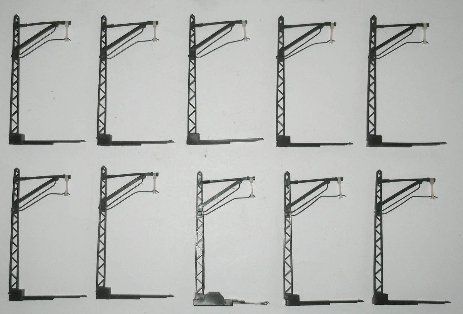Hornby Triang OO - lot of Catenary Masts - 9x R300 & 1x Phase 2 Power ...