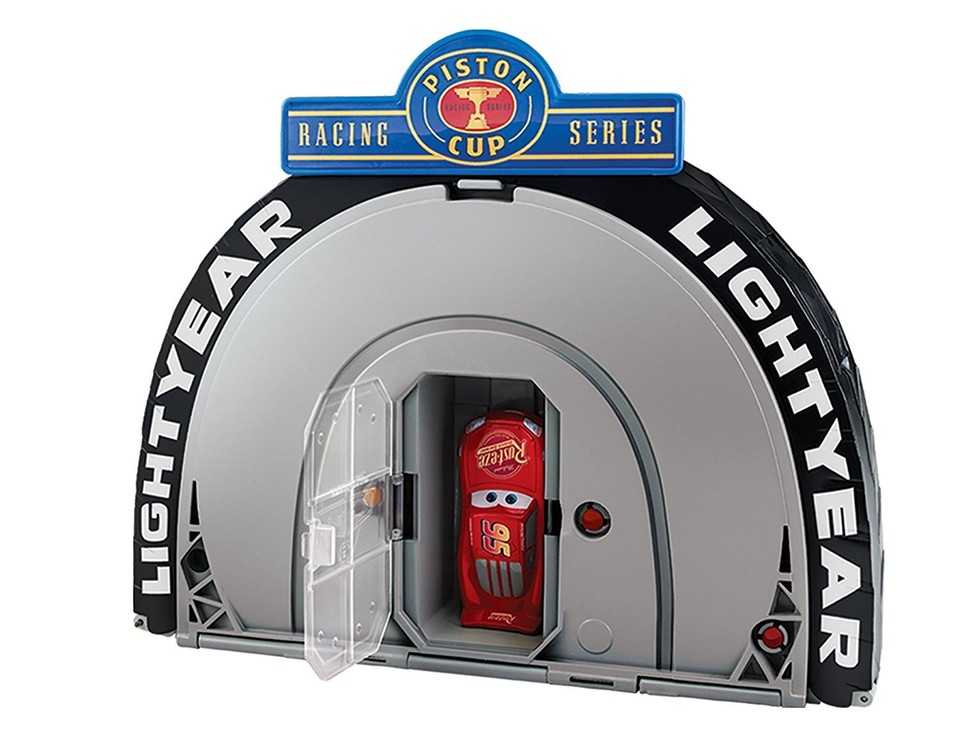 Disney Pixar Cars 3 Piston Cup Portable Playset FCV34 NEW | eBay