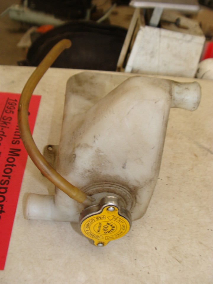 1995 Ski-Doo Formula SS 670 coolant burp tank cap reservoir bottle | eBay