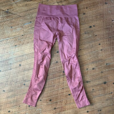 Fabletics rose pink cutout leg cropped S workout leggings | eBay